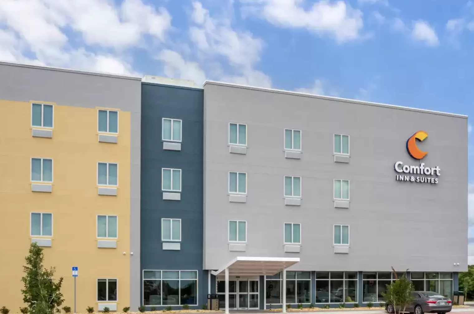 Comfort Inn & Suites – Destin - Pilot Catastrophe Services