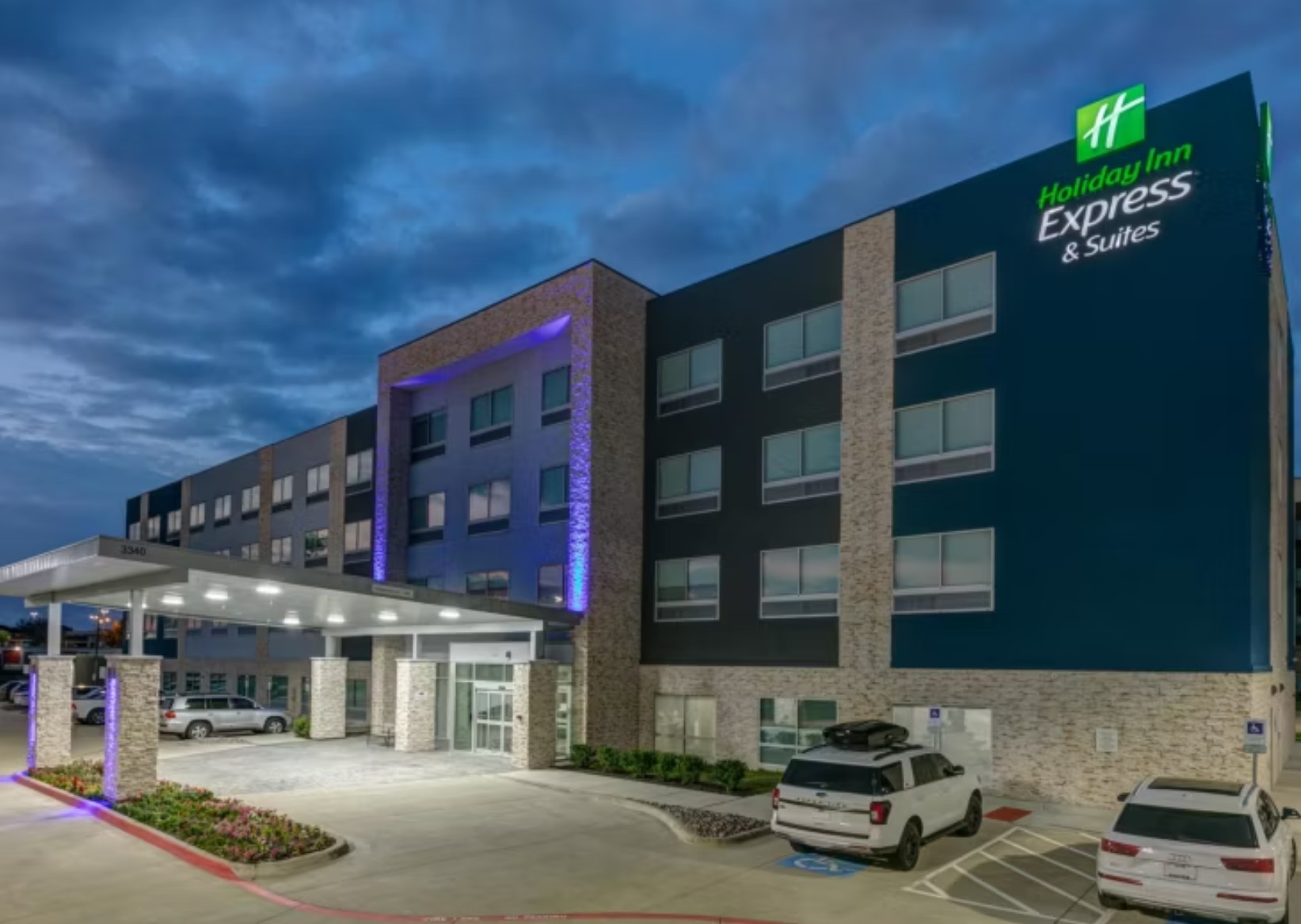Holiday Inn Express & Suites – Plano North - Pilot Catastrophe Services